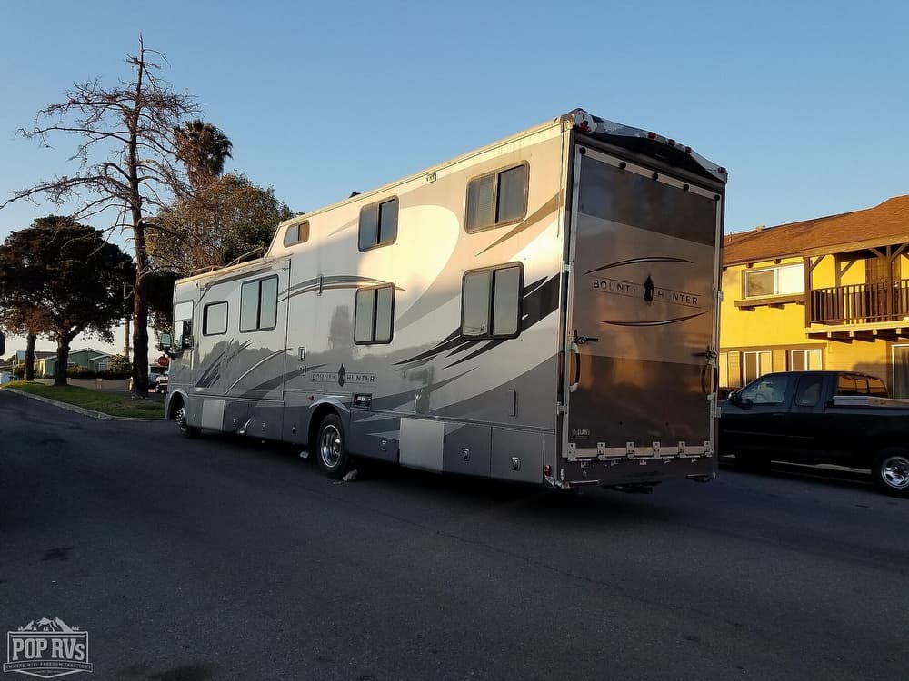 Gulf Stream Bounty Hunter Class A Motorhome Toy Hauler - Home Alqu