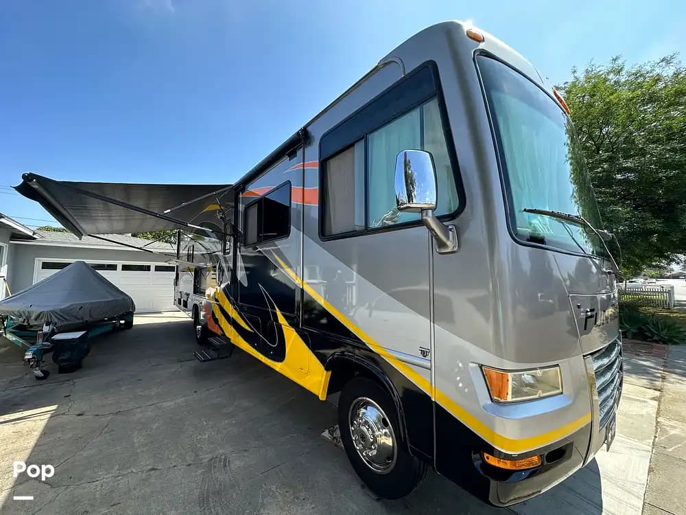 Fun Mover Toy Hauler Rvs - Home Alqu